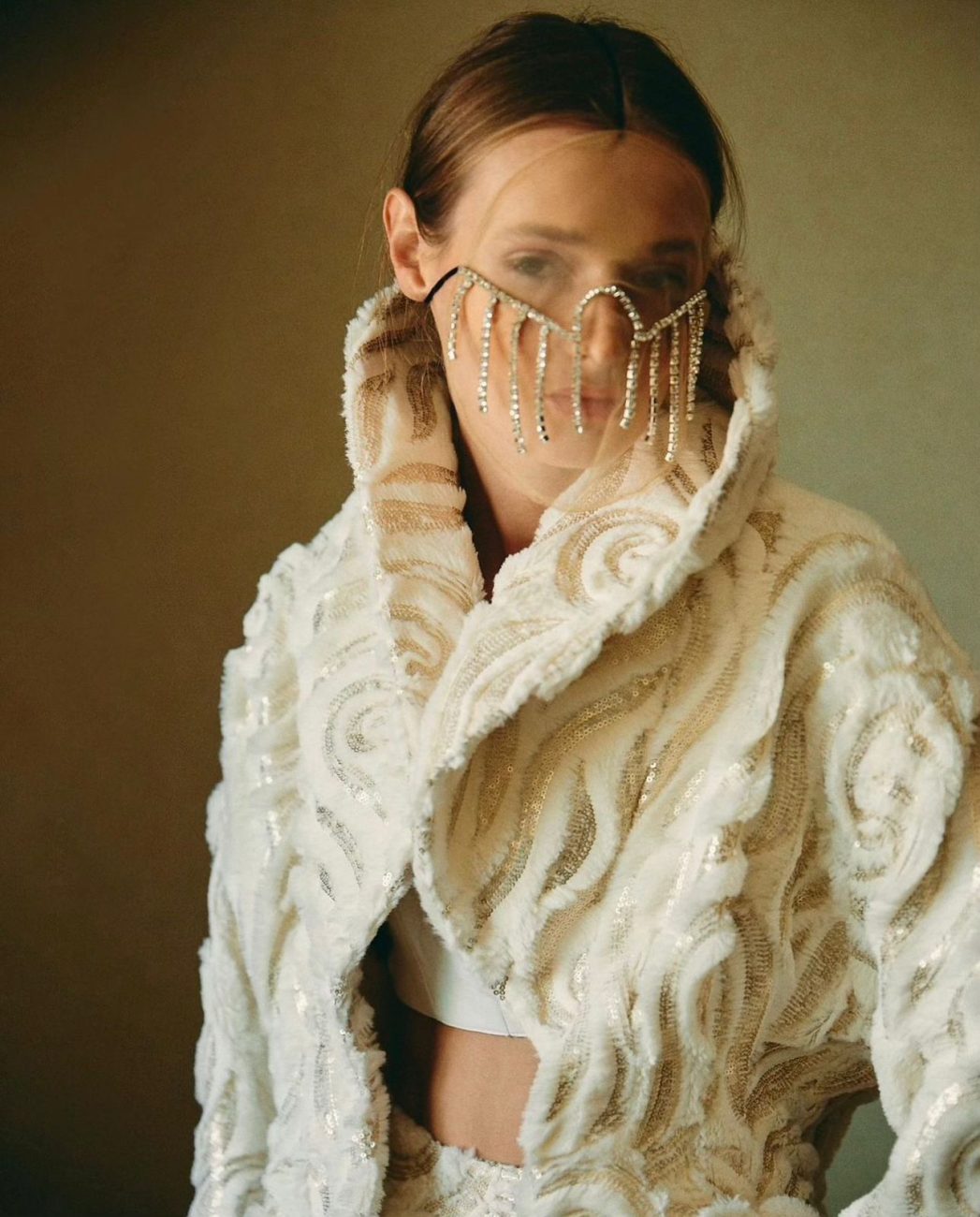 FIRST OFFICIAL DUBAI FASHION WEEK (DFW) KICKS-OFF IN DUBAI DESIGN ...