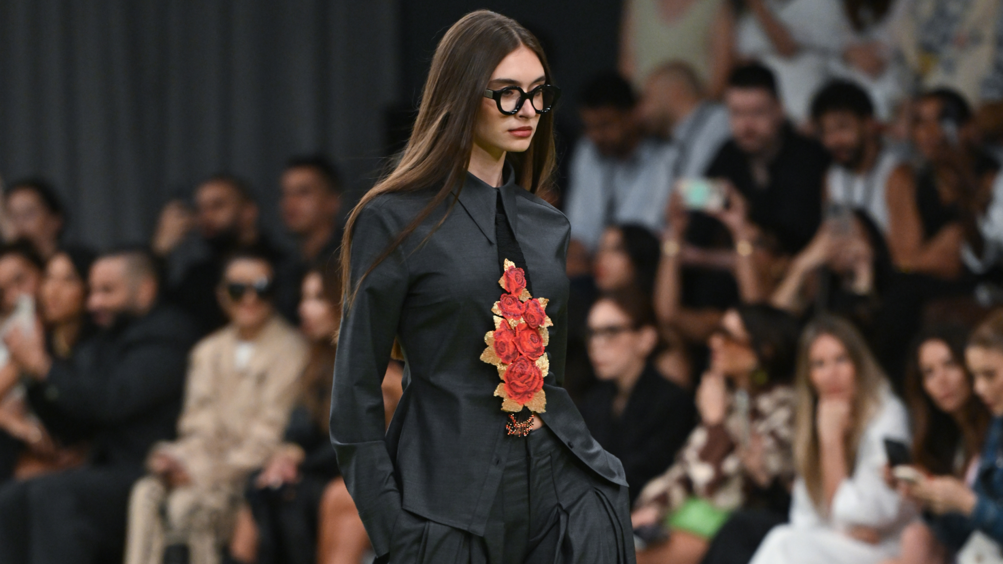 DUBAI FASHION WEEK TO RETURN 1-6 FEBRUARY 2026 TO AUTUMN/ WINTER 2026/ ...